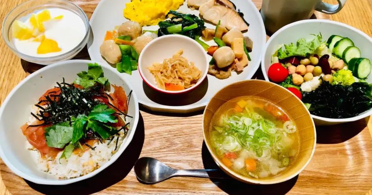 BUMBLEBEE CAFE 東急ステイ高輪（品川/カフェ） - Retty（レッティ）