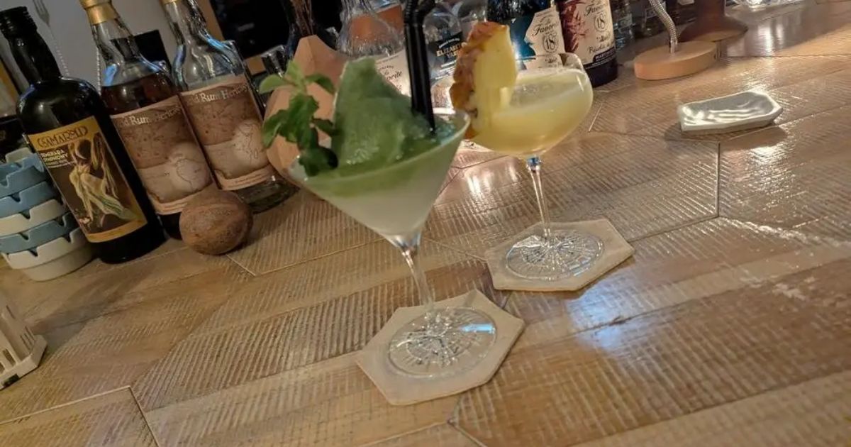 座席一覧：bar dop - Retty 日本最大級の実名型グルメサービス