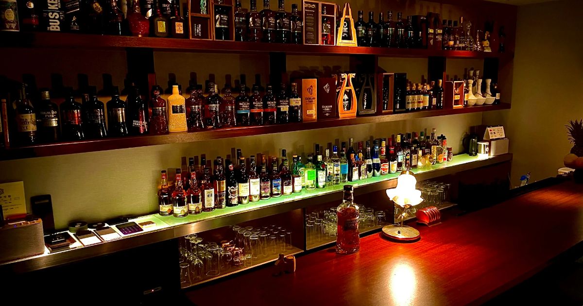 BAR Old pal(すすきの/バー) - Retty