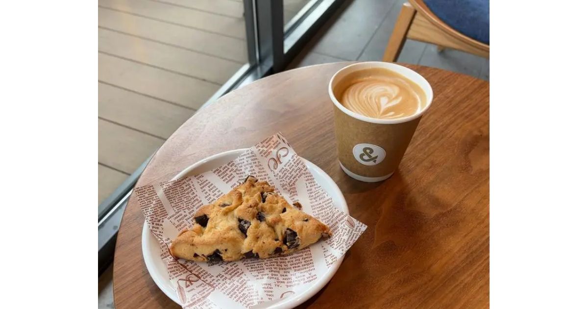 & Here Cafe（上野） - Retty